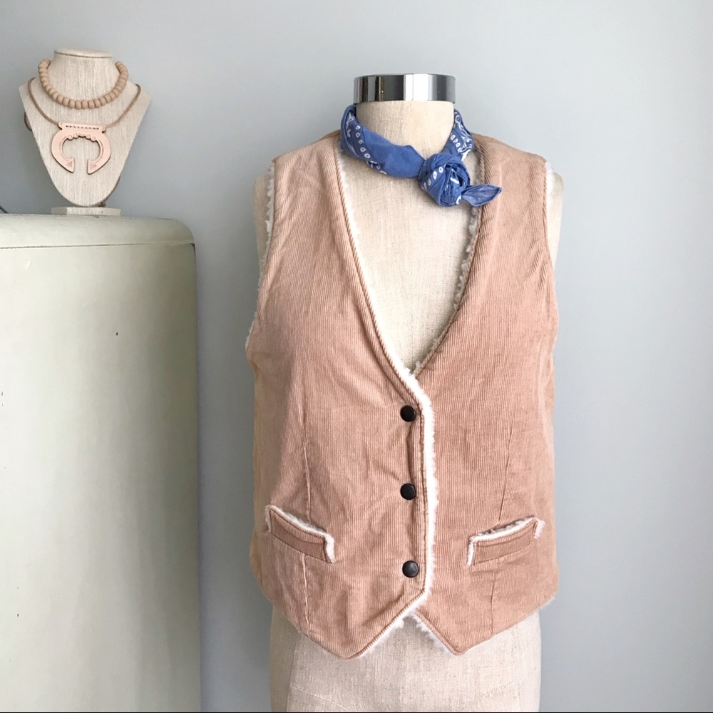 1970s California Trends Vintage Tan Corduroy Sherpa V… - Gem